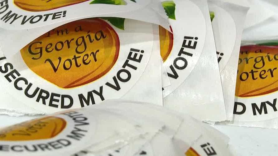 Early voting kicks off in Georgia