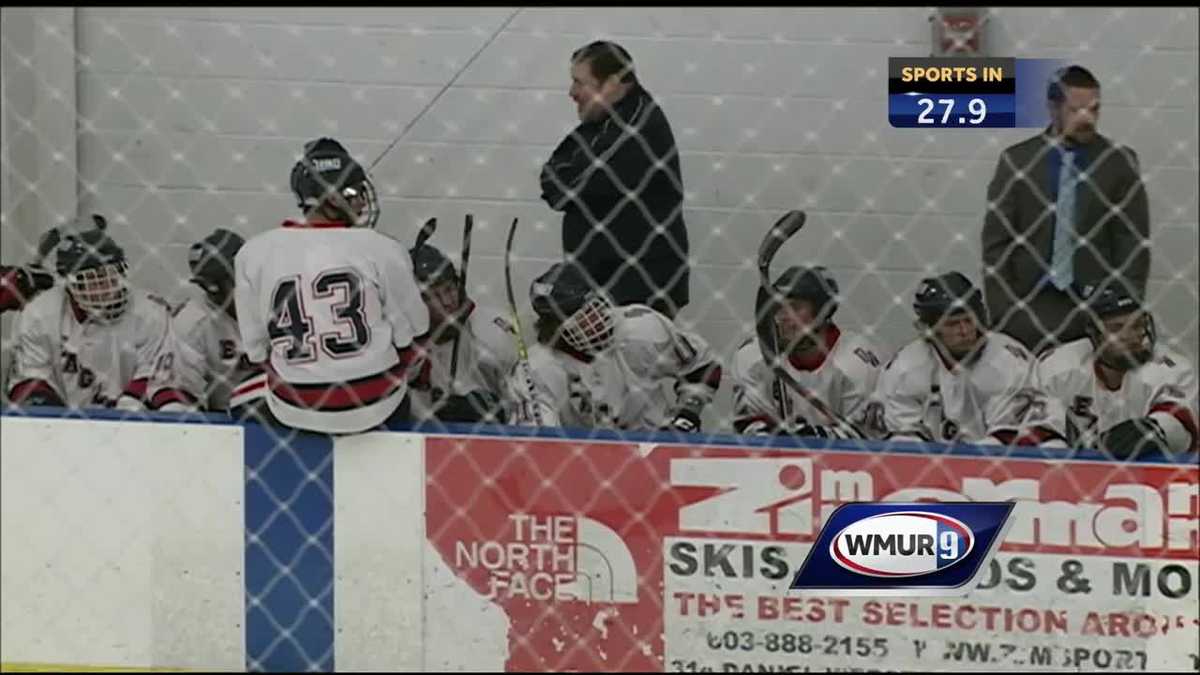 SNHU Hockey defeats Daniel Webster 8-4