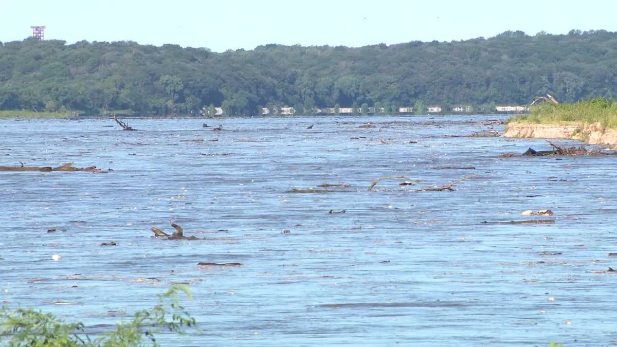 National Weather Service issues flood warning along parts of Platte ...