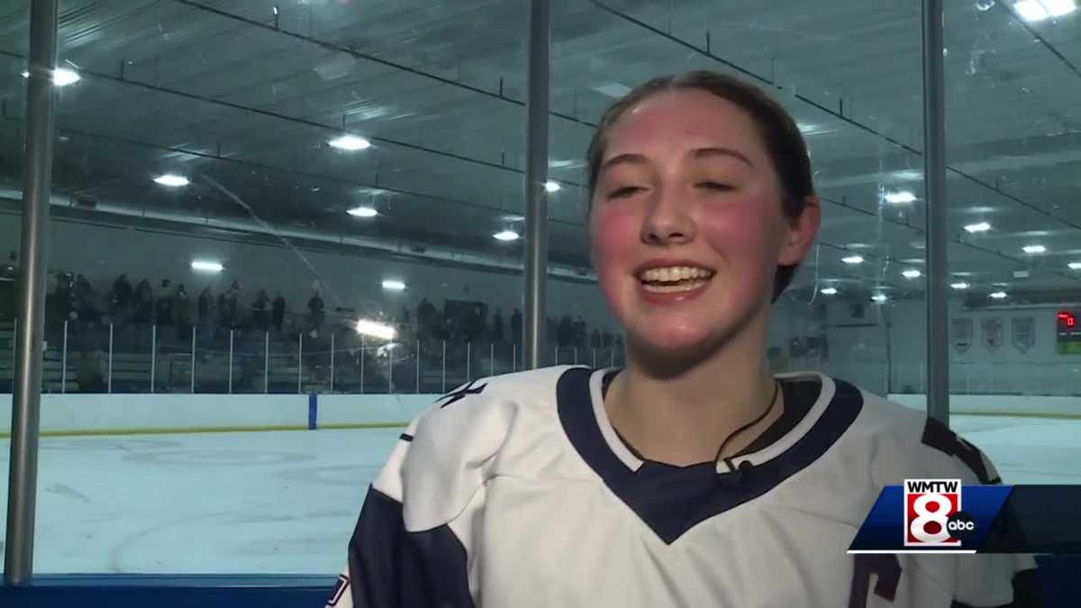 Sadie Carnes wins Becky Schaffer Award