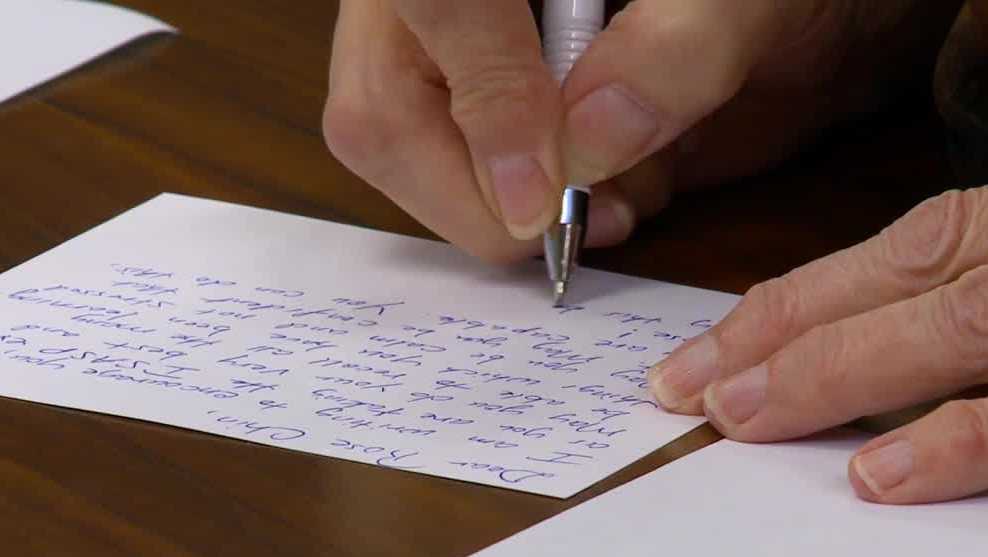 Hoover High School students get letters of encouragement before ...