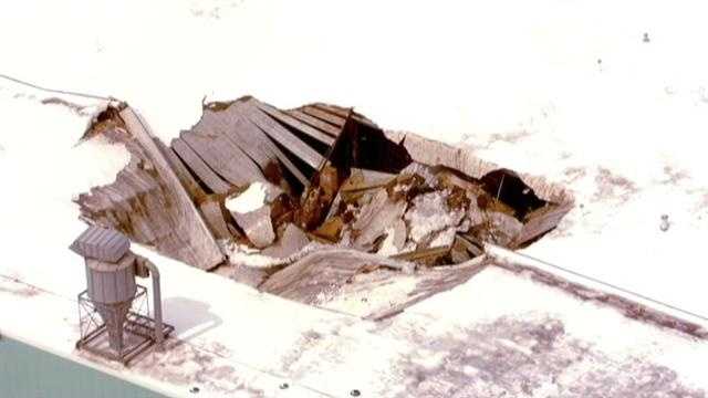 Roof collapses at Kansas City warehouse