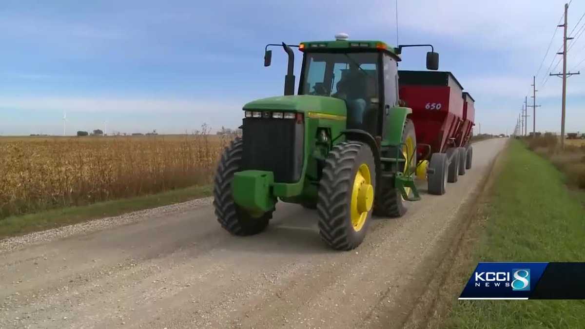 Fatal weekend crash leaves farmers worried about rural road safety
