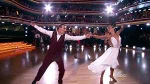 Watch: Doug Flutie's performance on 'Dancing with the Stars'