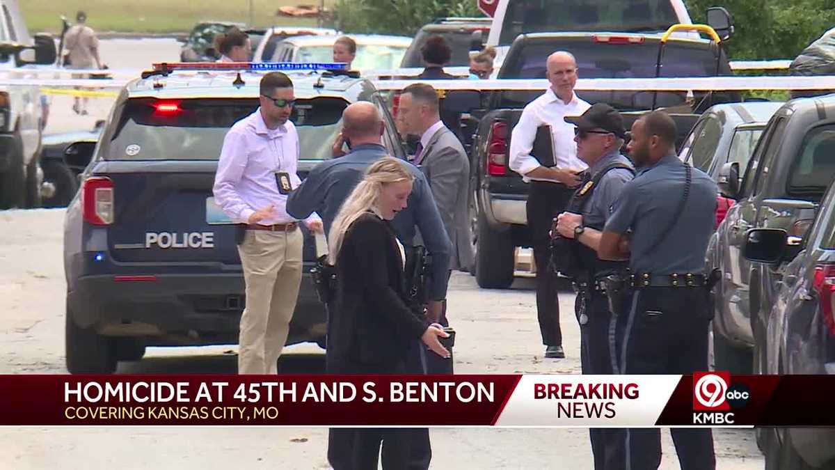 KCPD investigating homicide near 45th Street and Benton Avenue