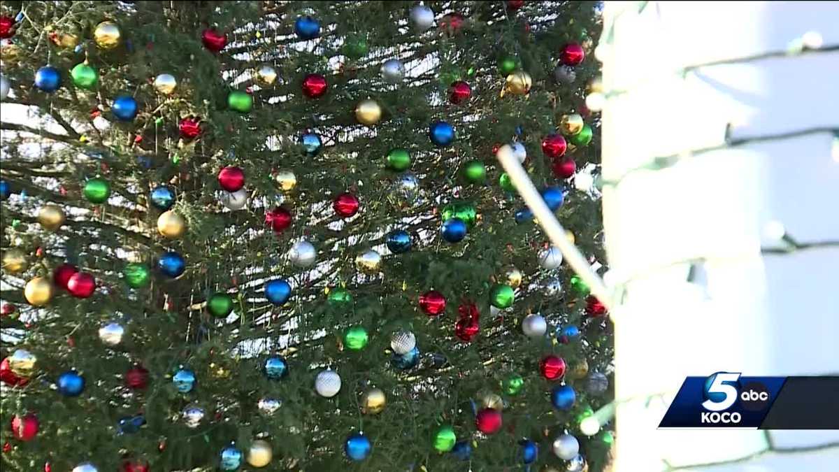 'Christ Tree' back in Enid, Oklahoma for holiday season