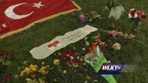 Muhammad Ali burial site reopens to public