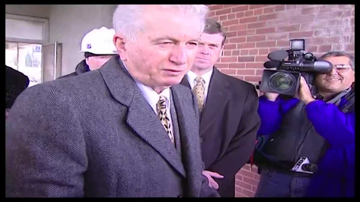 Pelosi announces death of brother, former Baltimore Mayor Thomas D ...