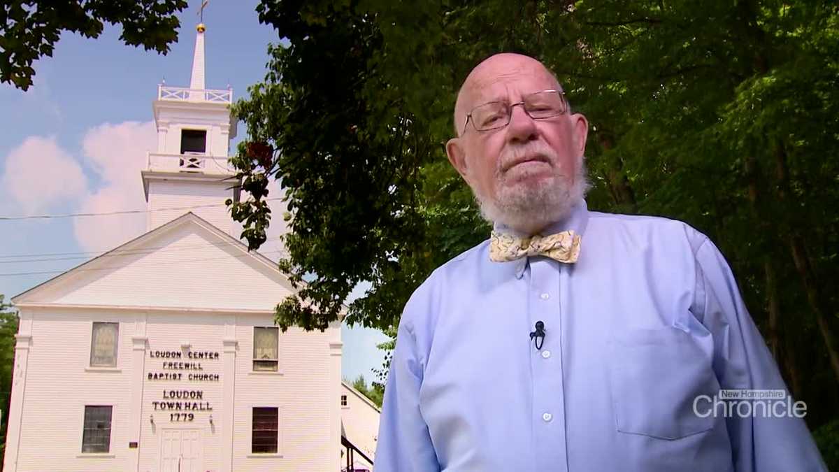 Fritz Wetherbee's New Hampshire: Putting up the meetinghouse