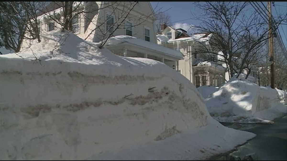 Heavy snow makes for tough real estate market
