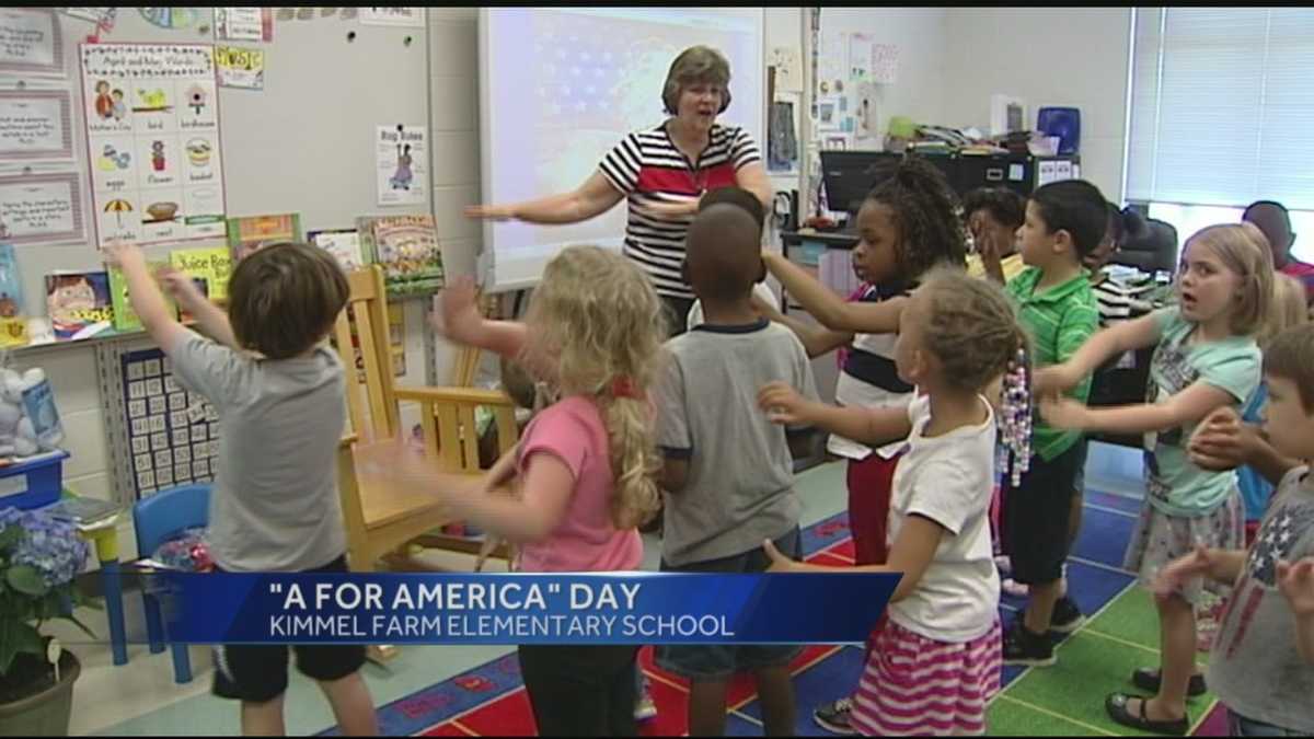 Kindergarten students learn patriotism in Triad class