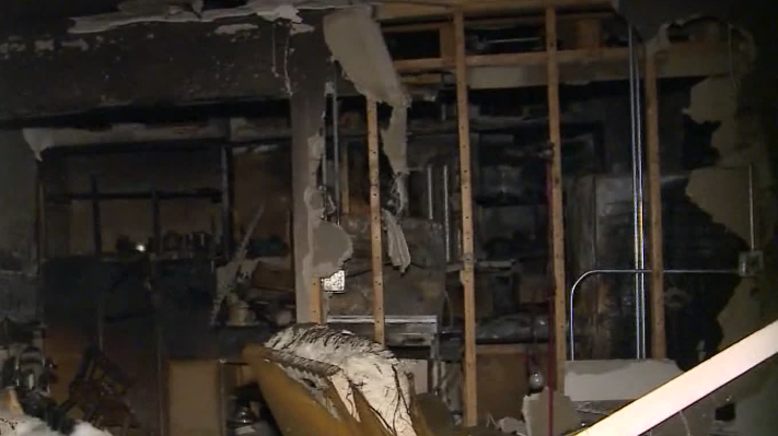 More than a dozen people rescued from apartment fire