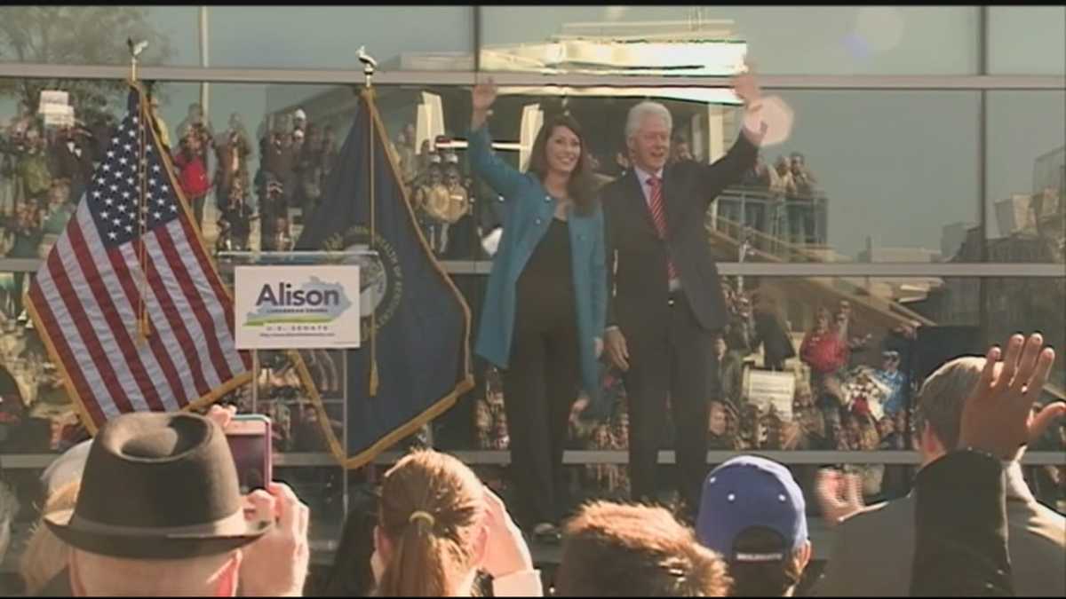 Former President Clinton campaigns with Lundergan-Grimes