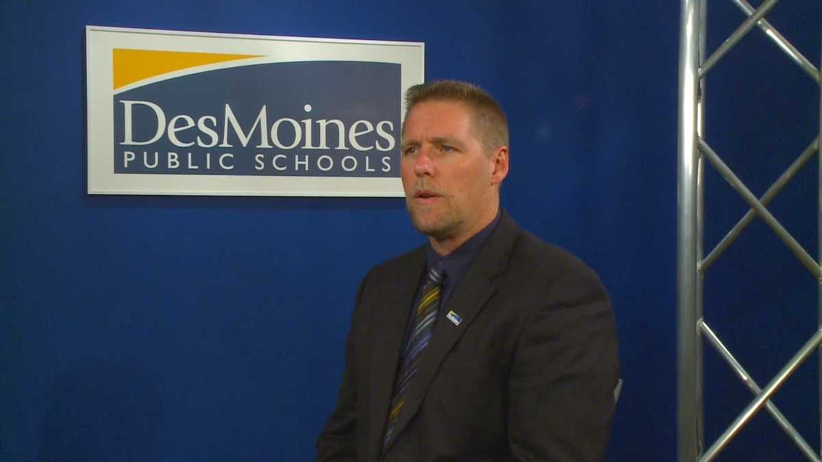 DMPS superintendent to appear before education board today
