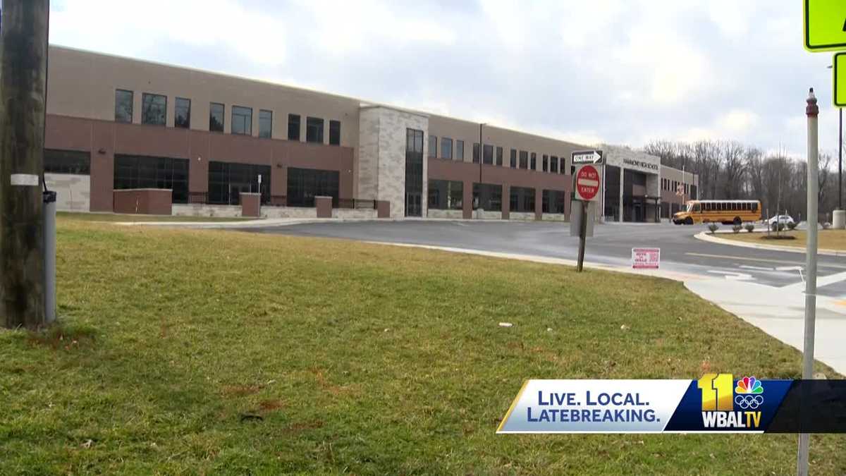 Students robbed while walking to school in Howard County
