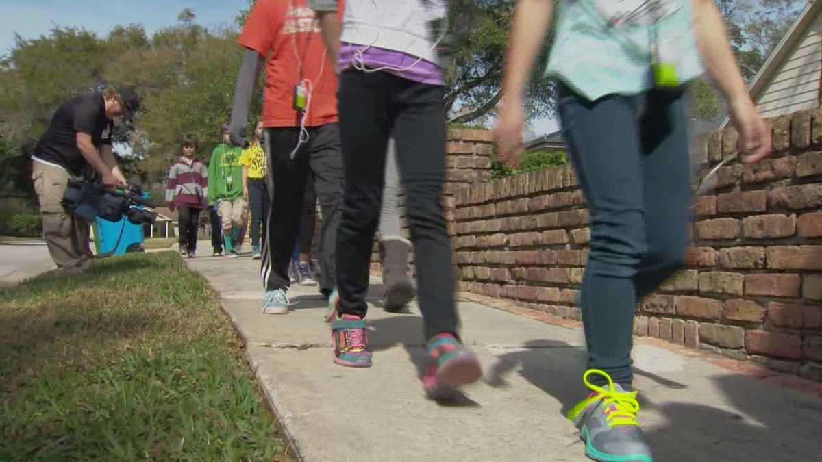 Orange County school tests walking classroom idea