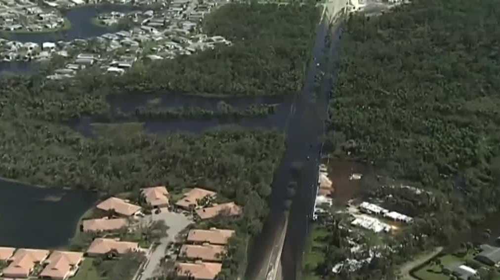 Iowans deal with Hurricane Ian's aftermath in Florida