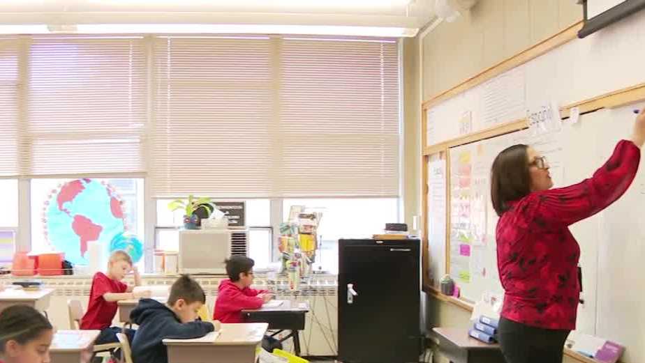 Omaha's Dual Language Academy has long waiting list