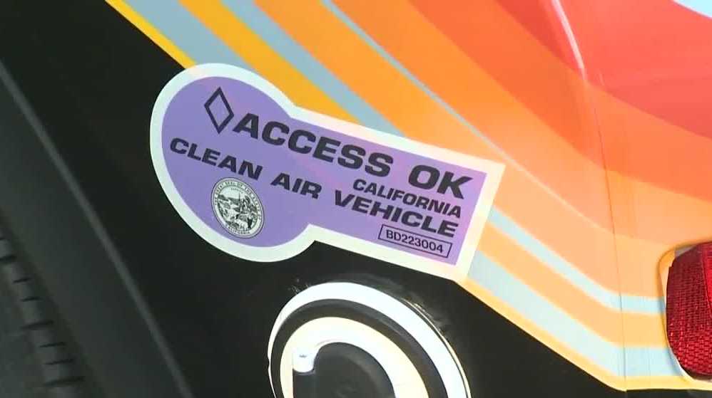 California's Clean Air Vehicle decal program set to end