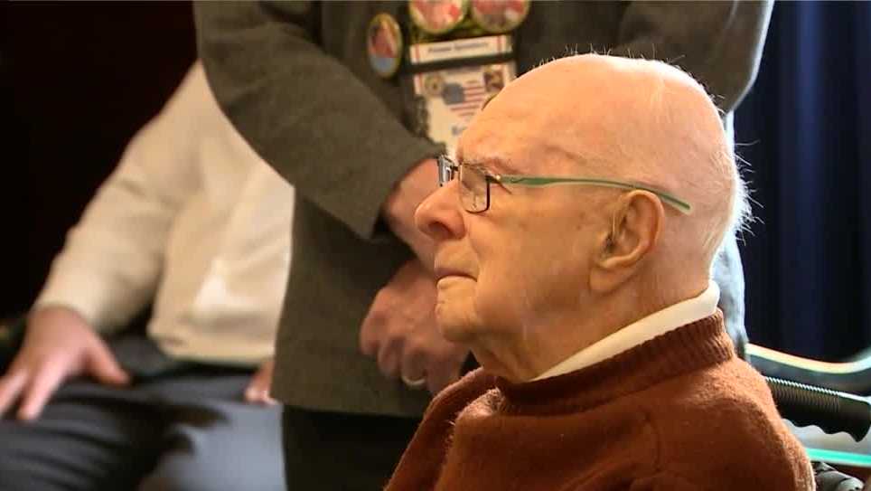 New Hampshire officials honor World War II Veteran Ray Goulet