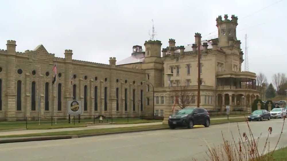 'It's hard to understand such a senseless loss': Reynolds responds to ...