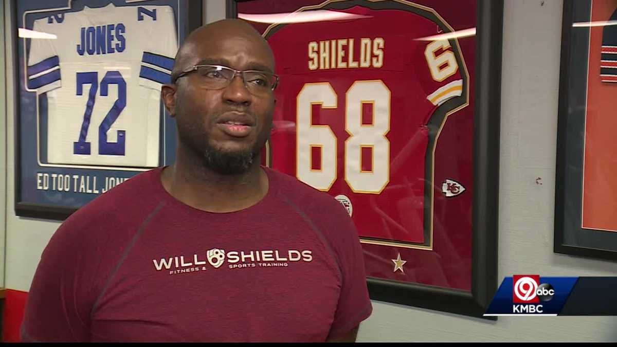 CORONAVIRUS: Former Chiefs great Will Shields donates 96,000 meals to ...