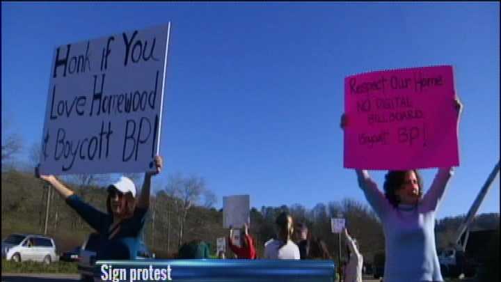 Locals protest Homewood electronic billboard