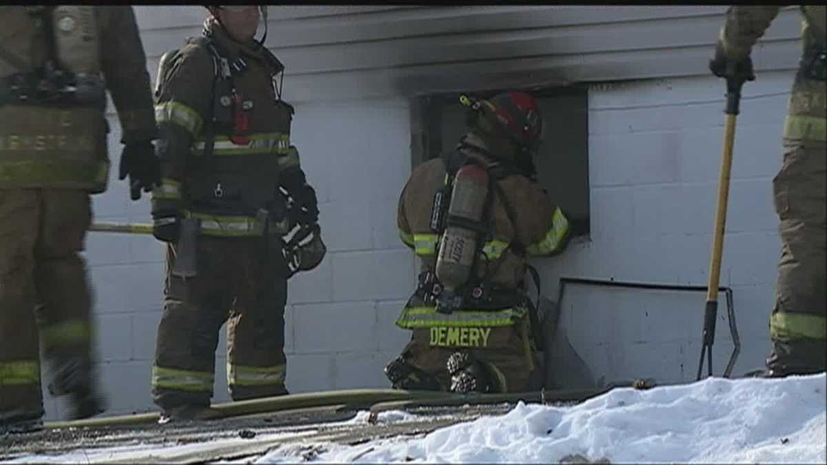 Explosion causes south Omaha fire