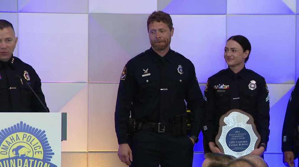 Omaha officials honor police officers of the year