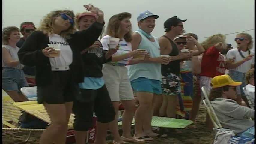 Iowa hosted the world’s biggest beach party with no shoreline