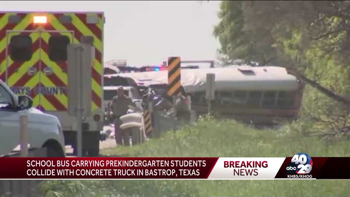 Authorities: at least 2 dead in crash involving school bus on Texas highway