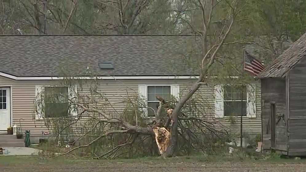 Nebraska family escapes major damages as tornado barrels over their home