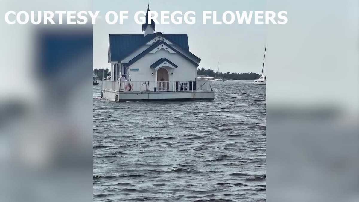 Floating chapel shocks locals on Fort Myers Beach