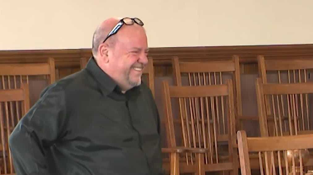 Louisiana man indicted for AI robocalls appears in NH court