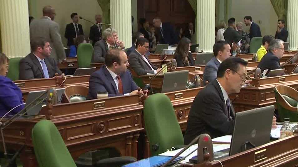 Bill To Change Police use of force Standards Passes CA Assembly bill-to-change-police-use-of-force-standards-passes-ca-assembly
