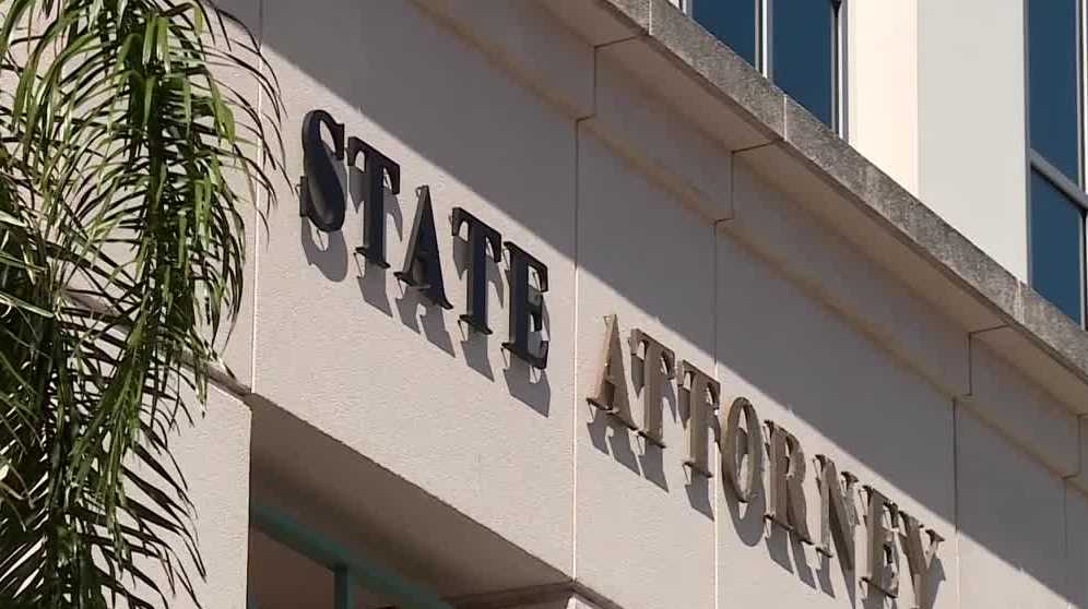 Palm Beach County State Attorney issues warning against voter, poll ...