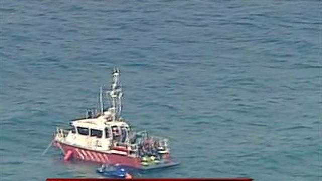 2 dead in Lake Michigan plane crash
