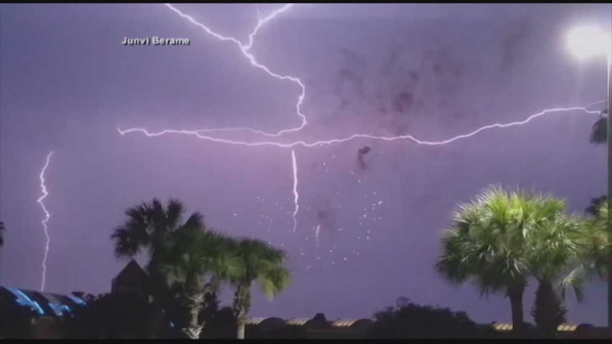 Must see video: Lightning lights up fireworks show