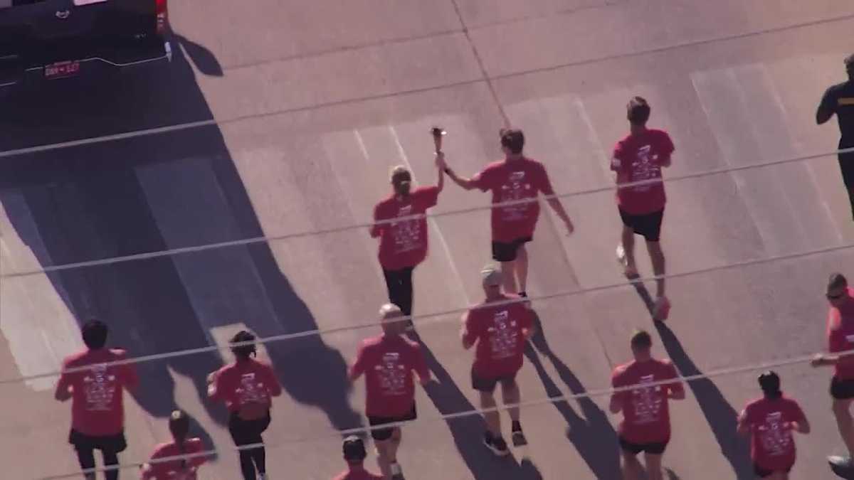 OKC metro police begin torch run before Oklahoma Special Olympics