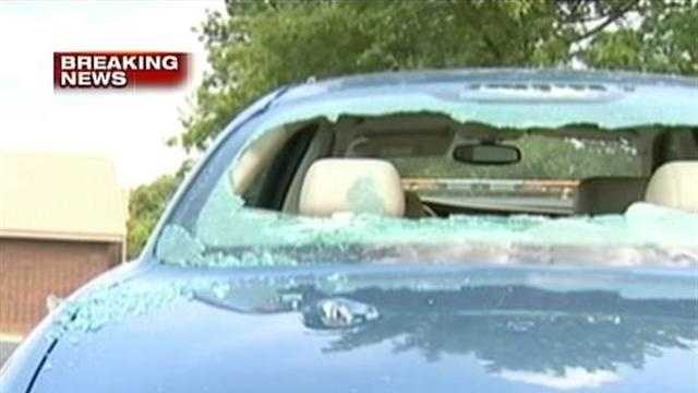 Car shot up outside Monroeville apartments