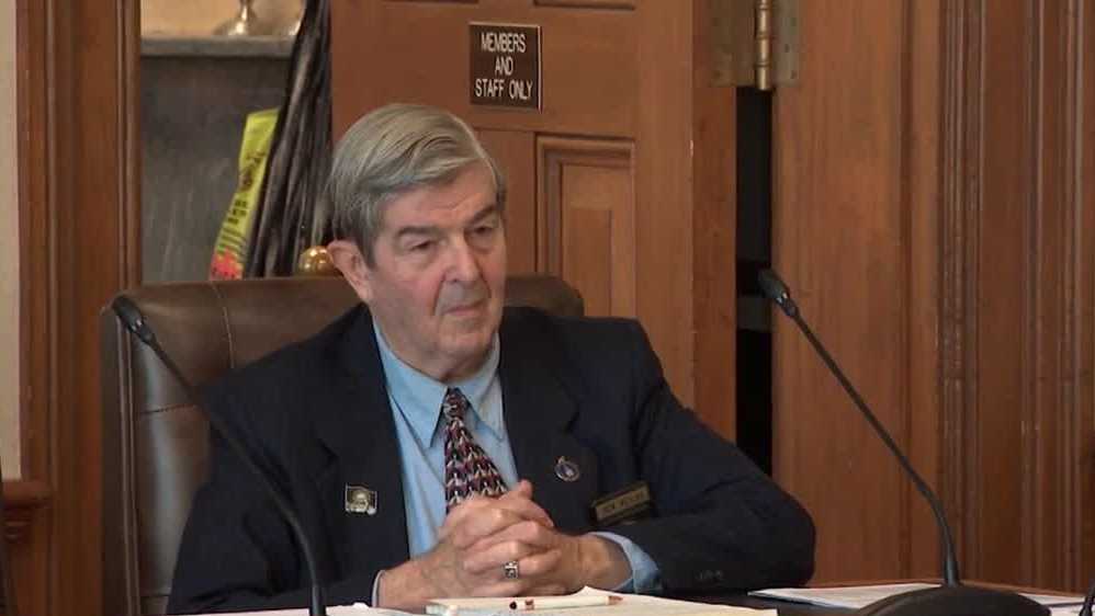 NH Rep. Ken Weyler apologizes for heckling fellow state rep