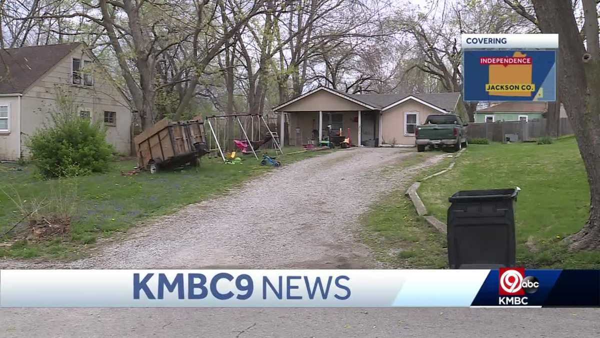 2 children, 2 adults hurt in Independence, Missouri house fire