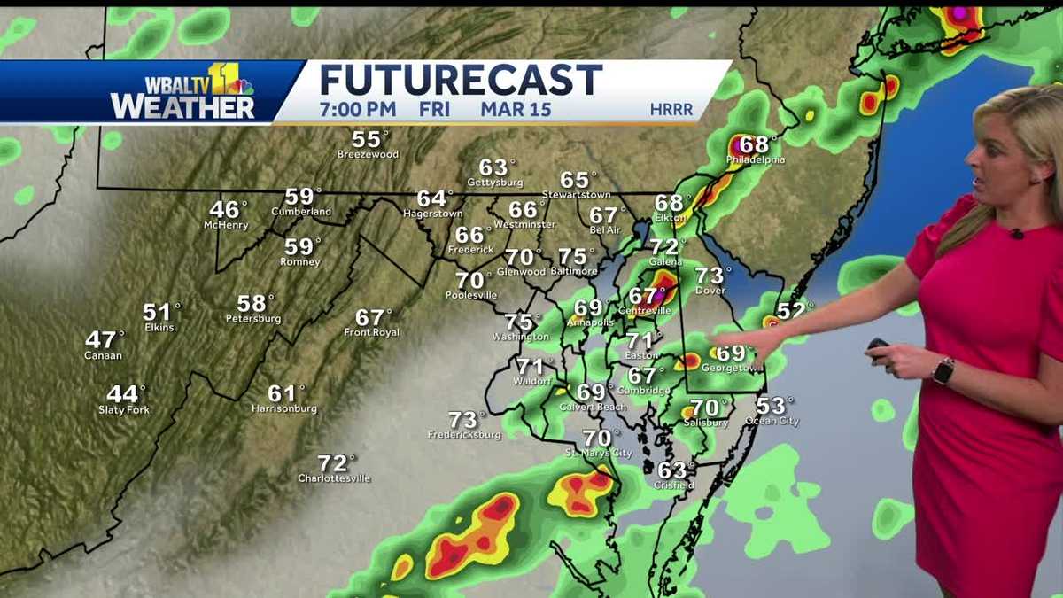 Taylor shows when rain moves in