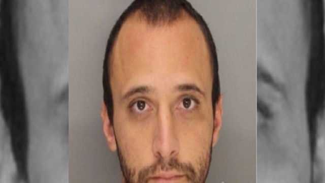 Dad running late calls in bomb threat to delay C-section, officials say