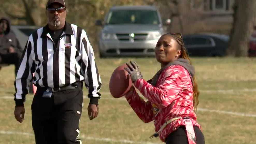 Juice Bowl returns to Shawnee Park with hundreds taking part to watch ...