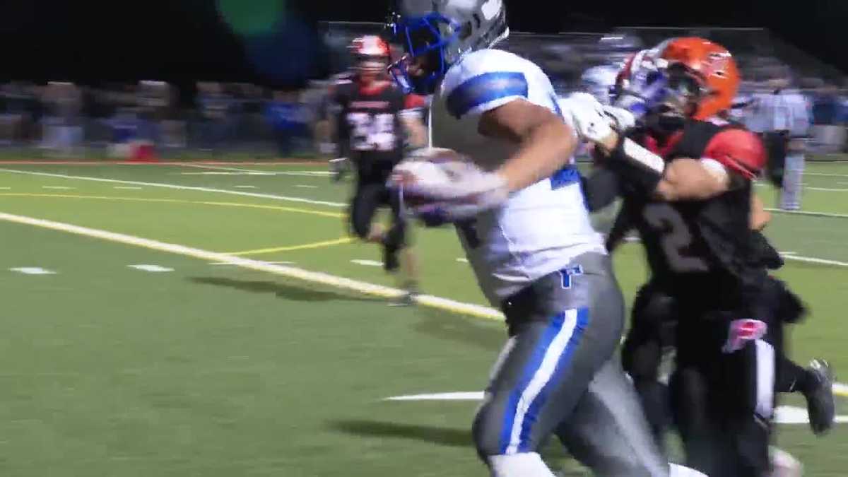 Peru high school football dominates in Class B title rematch against ...