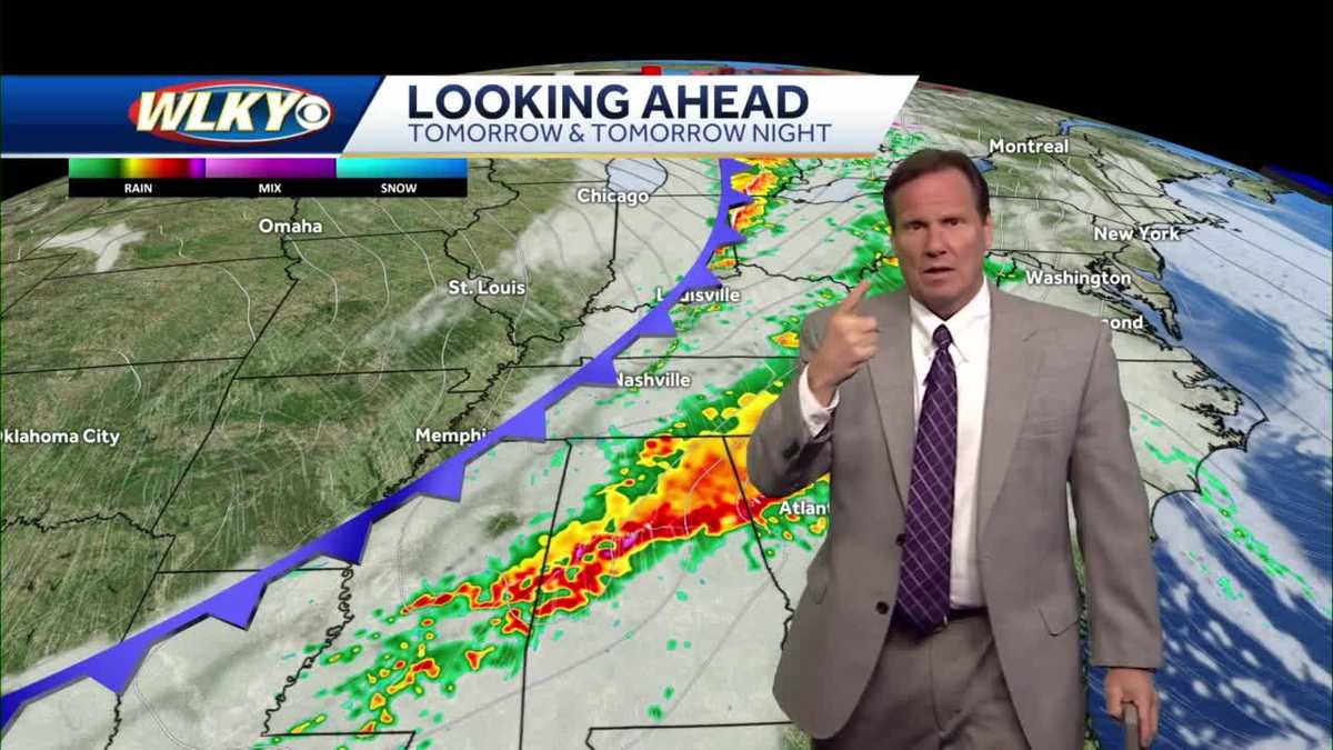 A warm Tuesday... Rain and storm chances at night
