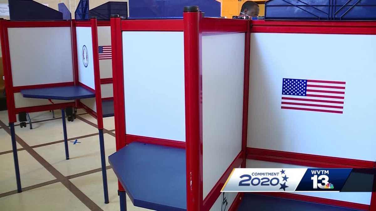 Alabama poll workers prep for Tuesday's primary runoff election