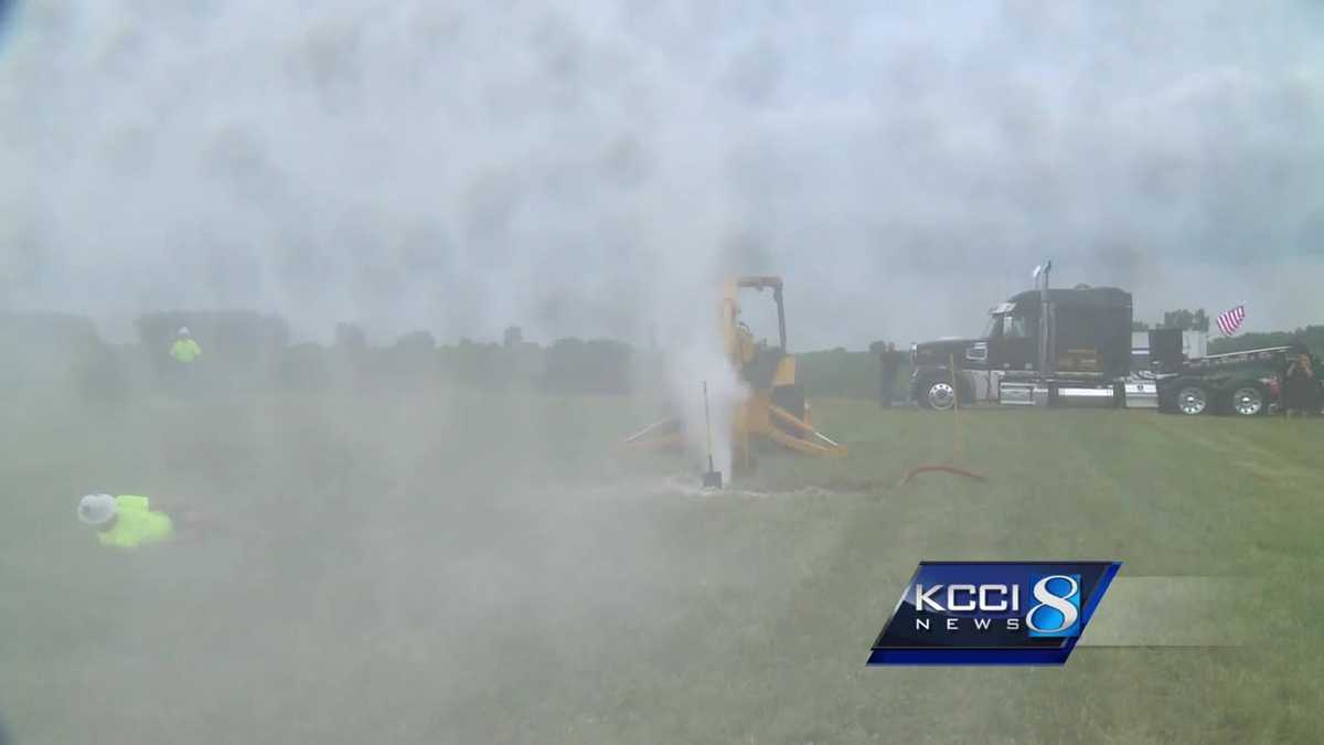 Watch as emergency crews perform pipeline rupture drill