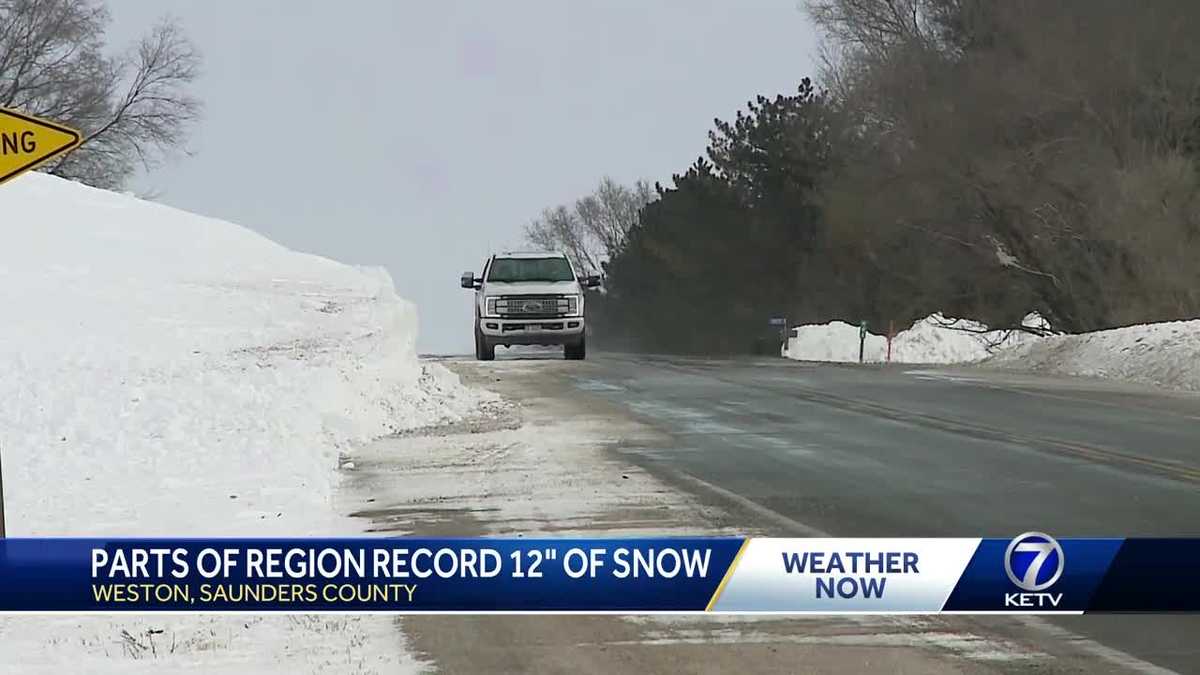 Parts of region record 12 inches of snow